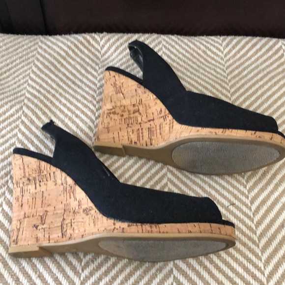 Diba | Shoes | Diba Black Slingback Wedges | Poshmark